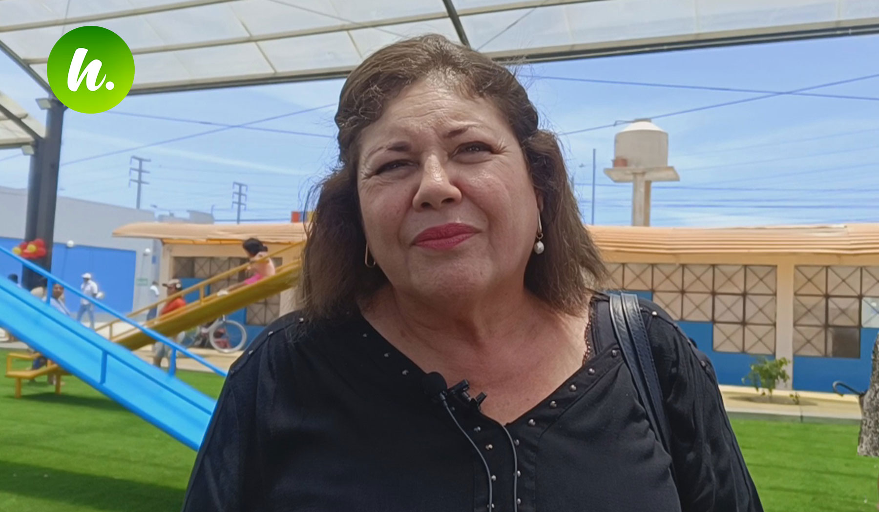 UGEL Santa recibiendo apoyo de alcaldes con mejoras de colegios.